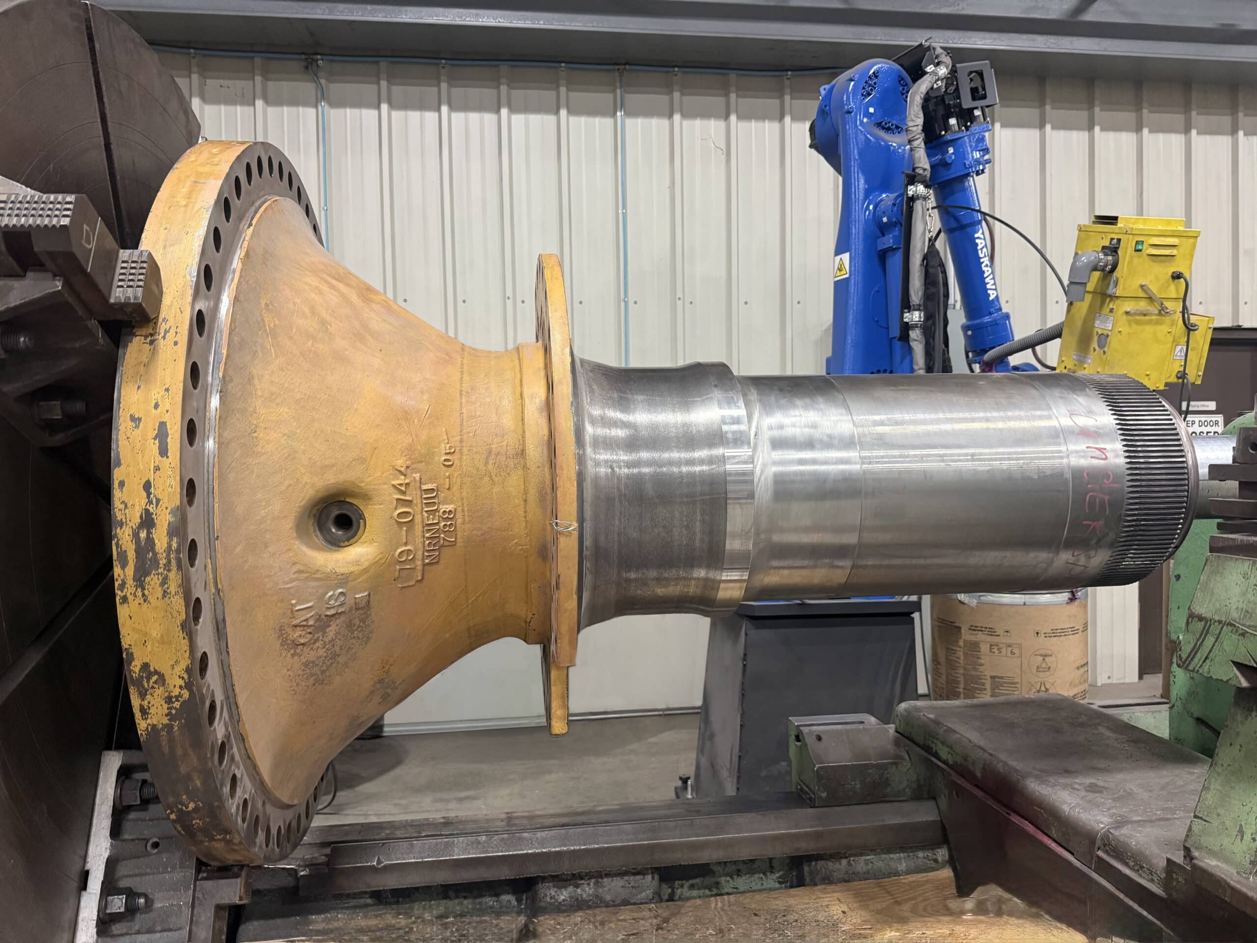 CAT 793 HAUL TRUCK – REAR WHEEL SPINDLE | High Tech Reman